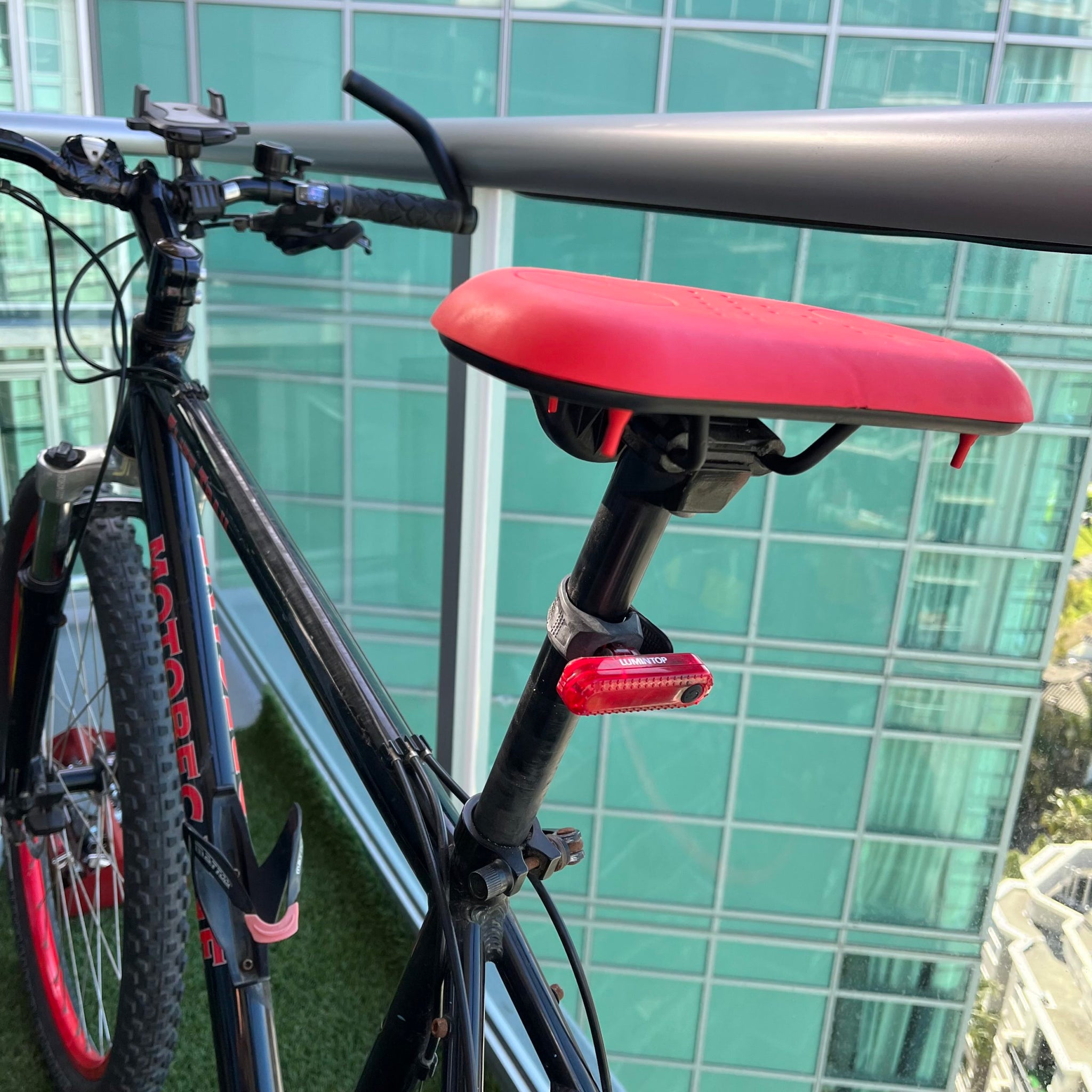 VSEAT BICYCLE SEAT - Motocompacto – Steady Garage
